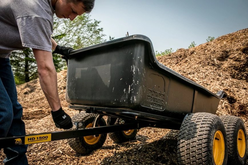 Polar Trailers and Carts